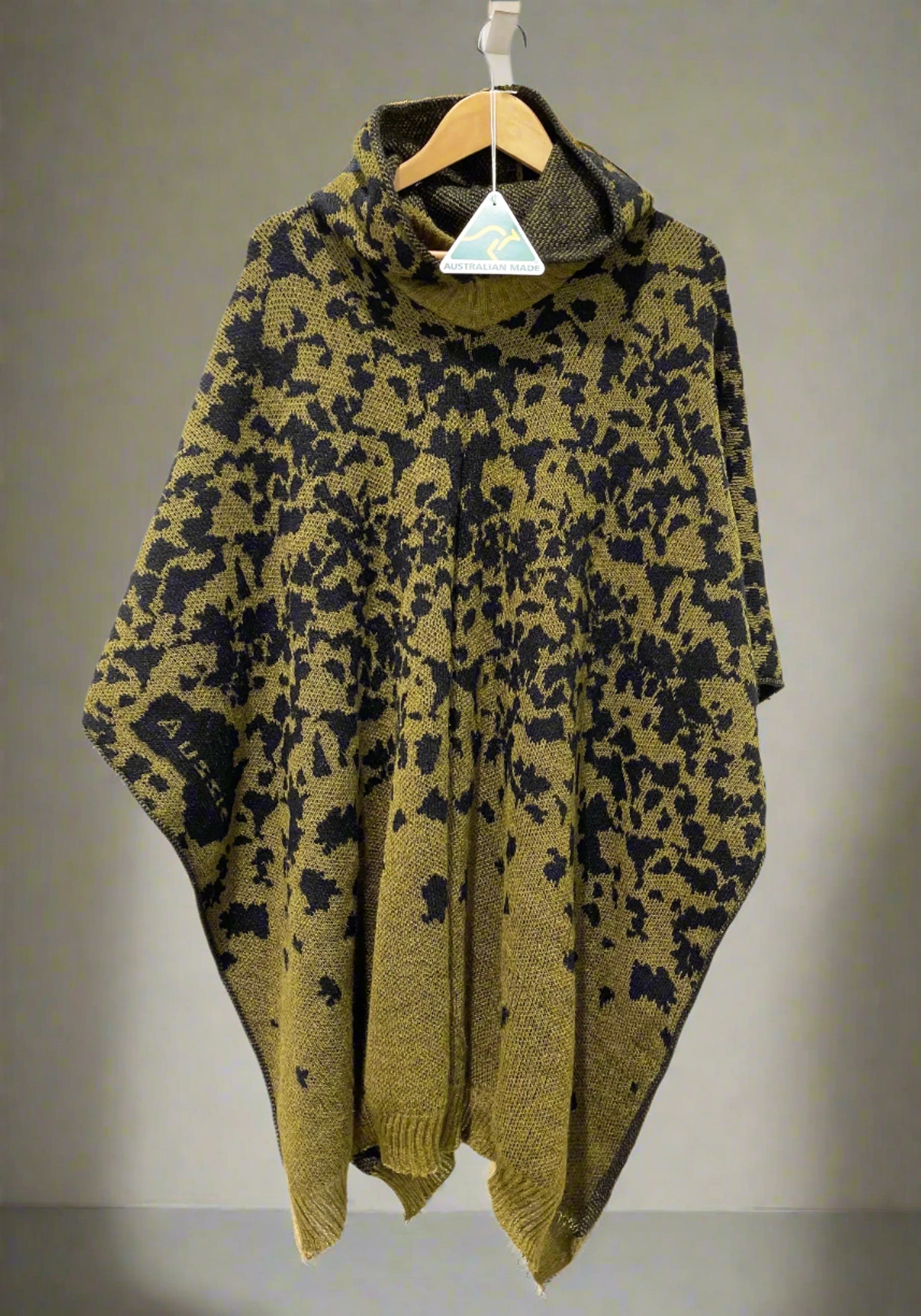 Australian Alpaca Thick Poncho Hooded, CAMO Green – Alpaca Shop Australia